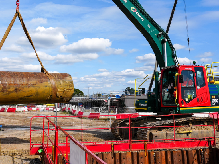 HS2 - Aylesbury re-route water main - The Clancy Group
